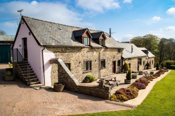 West Hollowcombe Farm Cottages - Full Site - Exmoor