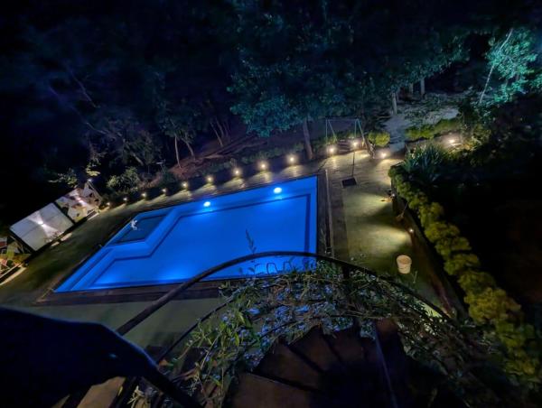 Lavish Resort - Sri Lanka