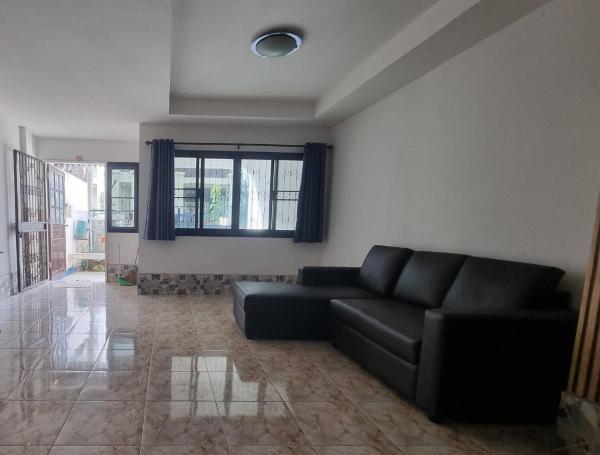 Chiang Mai Oasis 2-bedroom Home With Private Entrance Modern Amenities - Csiangmaj