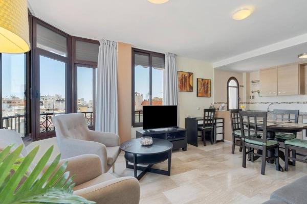 Home4u - Apartment In Historical Center - Estepona