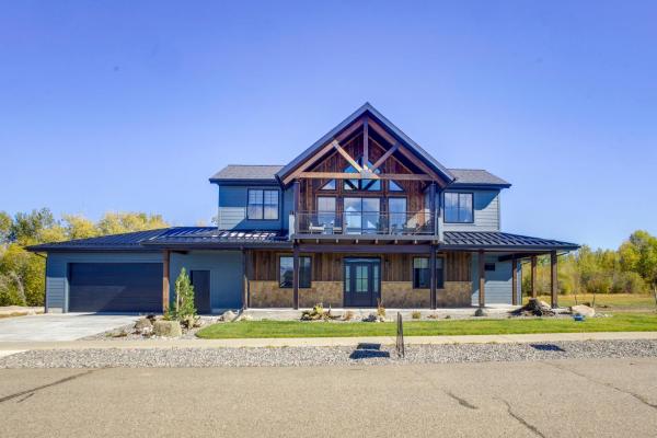 3 Mi To Dtwn Red Lodge: Mtn-view Home W/ Hot Tub - Red Lodge, MT