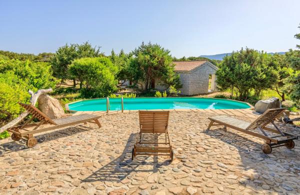 Isa - Residence With Swimming Pool In Badesi Just 300 Mt From The Sea - Sardinien