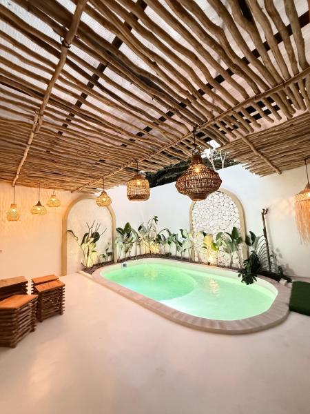 Sakha Villa Jogja With Privatepool - Mali