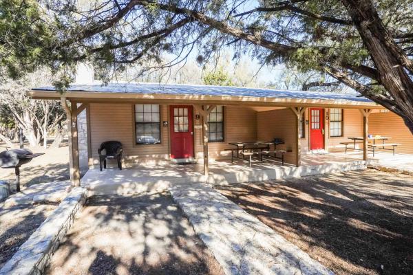 Frio Country #09 - Concan, TX