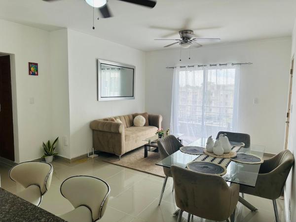Apartamento Muy Cerca De La Embajada Americana - Santo Domingo