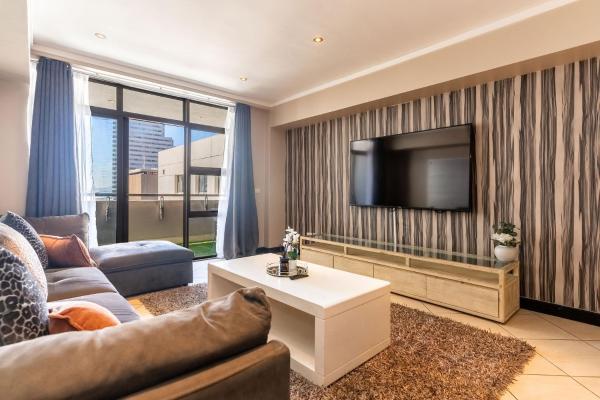 705 Icon Luxury Apartments - Cape Town