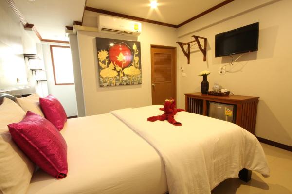 Tr Guesthouse - Thani