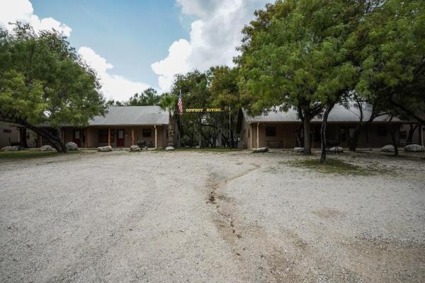 Riviera F - Concan, TX