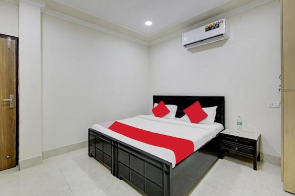 Hotel O Royal - Kolkata