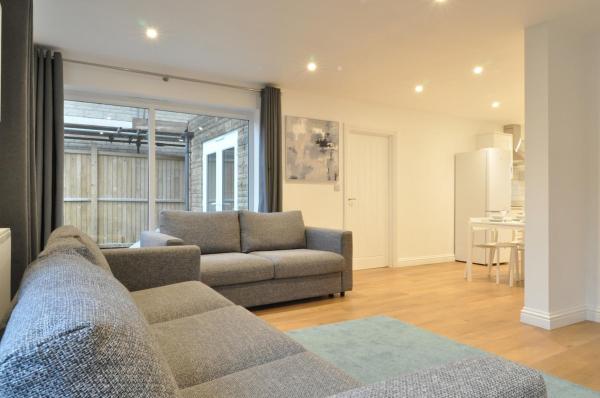 The Swift-bright, Modern 5-bed Family Home Nr Bath - Chippenham