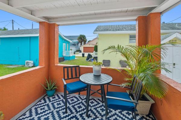 Summer Vacation Booking Now! - Florida