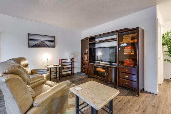 Comfort & Convenience! Apt In Central Soldotna - Soldotna, AK