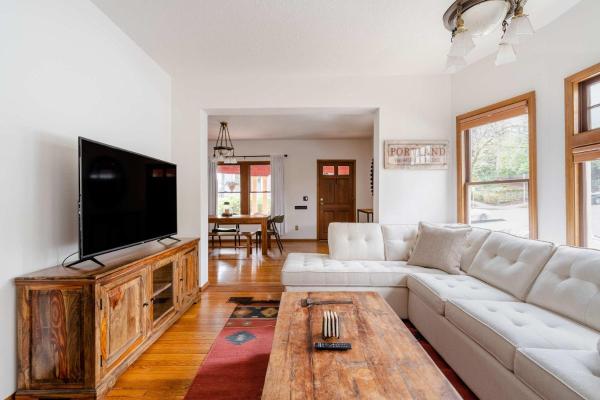 Stay Portland - 4br Preserved 1907 Classic Craftsman - Beaverton, OR