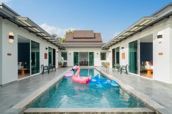 Phuket La Siesta Pool Villas & Pool Access Rooms - Phuket