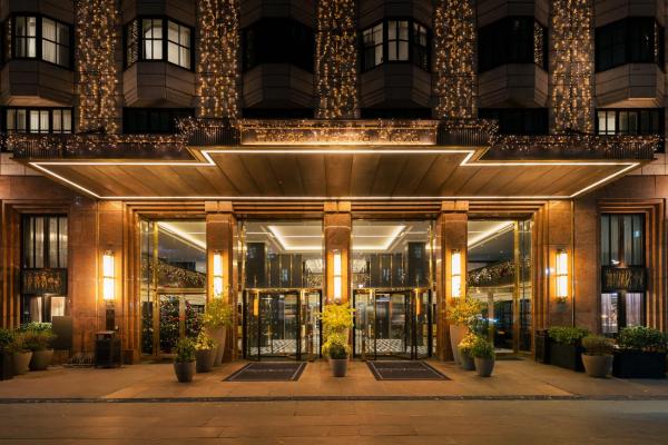 Hilton Vienna Plaza - Vienna