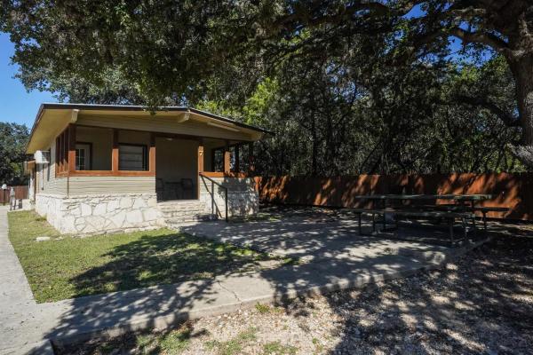 Cypress Villa #7 - Concan, TX