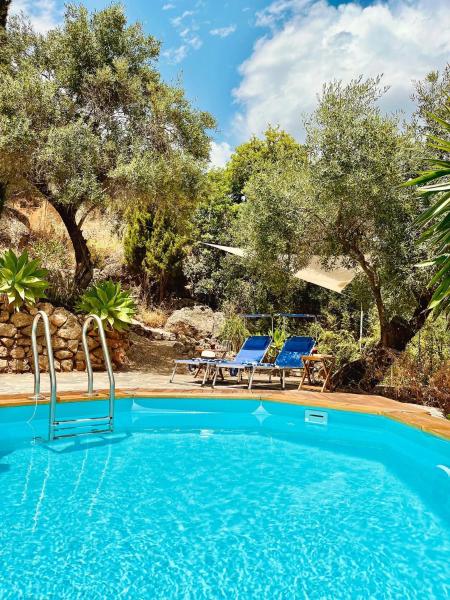 Casa Blanca Y Azul - Andalousie