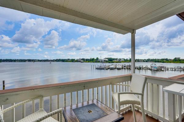 Panama City Condo W/ Dolphin Views & Marina Access - Panama City, FL