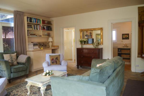 Athelney Cottage Bed And Breakfast - Adelaide Hills Council