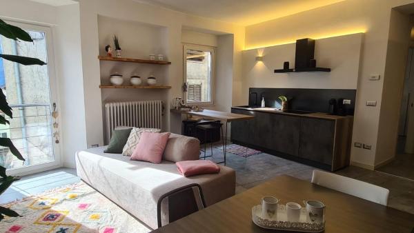 Sandra House Berbenno - Chiesa in Valmalenco