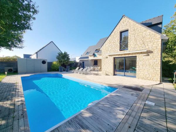 Maison Contemporaine Spacieuse - 11 Pers, 5 Ch, Animaux Autorisés - Fr-1-775-38 - Penvins