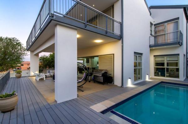 Luxury Golf Estate Getaway - Centurion