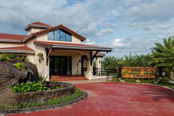 Espacio Verde Resort - Roxas City