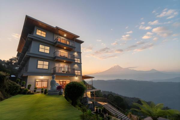Summit Enigma Resort & Spa , Lamahatta - Chine