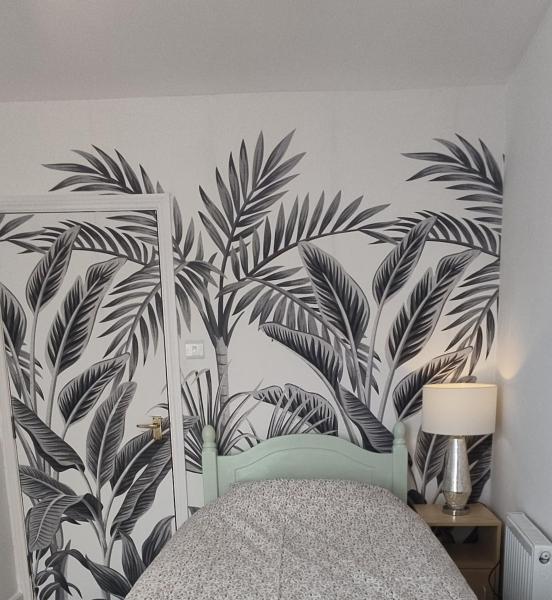 Cheltenham Town Centre With Parking Space - Cheltenham