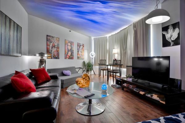 Beautiful Apartment - Gorgeous View Of The City - 7 Minute Walk To Metro - Self Check In - Montréal, QC