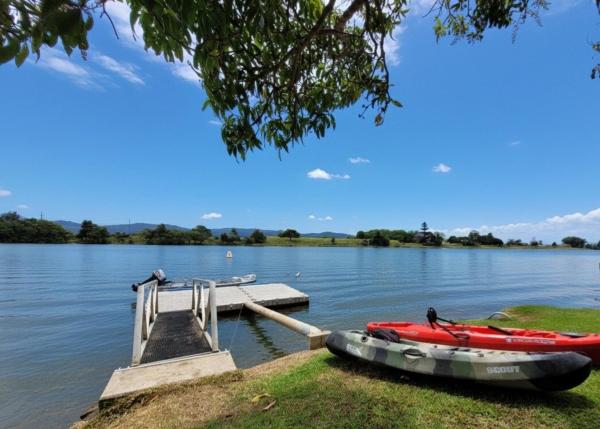 Tweed River Waterfront Cottage - Uki