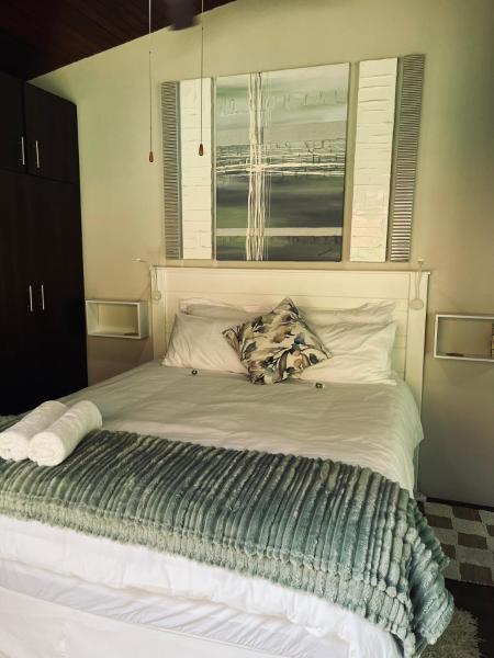 Place On Lichfield - Pinetown