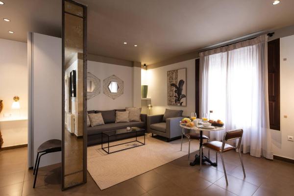 Central Designer Penthouse With Private Terrace - Granada