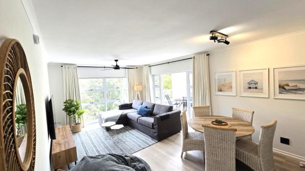 Pachena Place - 600m To Beach, King Bed, Free Fibre Wifi, 2 X Smart Tvs, Patio & Bbq - Afrique du Sud