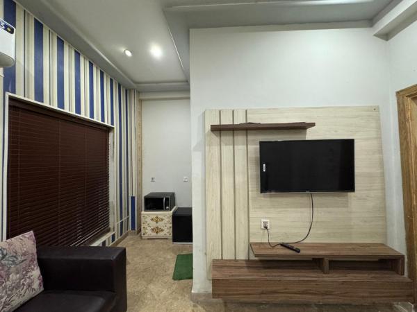 1 Bed Apartment - Pakistan