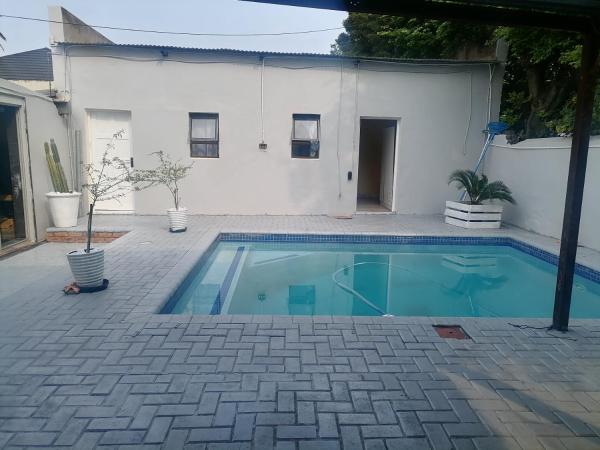 Hospital View Residence - Germiston