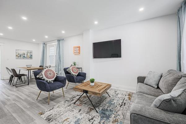 Cozy & Comfy House Near Subway - Mississauga