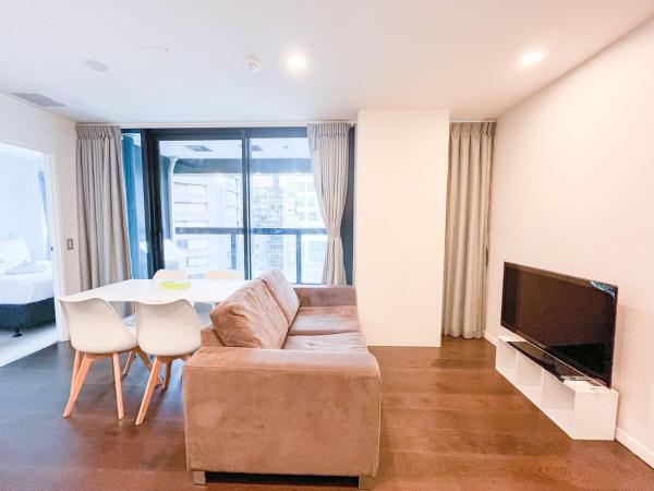 Chic 2br City Central Apt W Pool & Sauna & Gym - Auckland