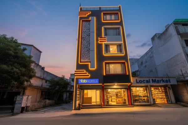 Fabhotel Ishtara Auberge - Nr Yashobhoomi Convention Centre - Bahadurgarh