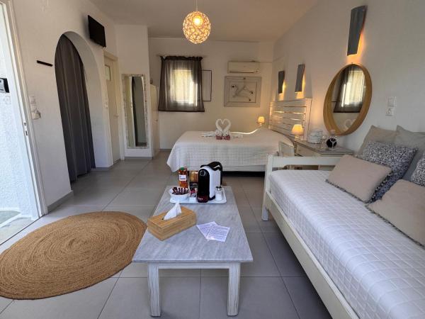 Diplos Studios - Paros