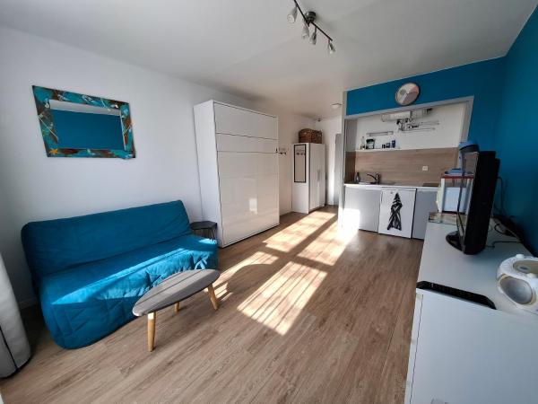 Studio Bord De Mer En Résidence Merville Franceville Plage - Plage de Ouistreham