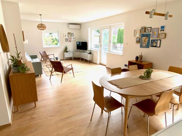 Ablakalúdra Aszófői Apartmanok - Tihany