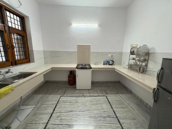 Stunning 250 Sq Yd Ground-floor Oasis New Amritsar - Amritsar