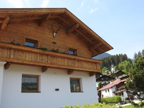 Beautiful Holiday Home In A Stunning Location With Sauna - Fügen