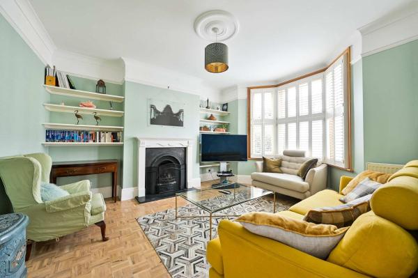Chic House With Free Parking And Private Backyard - Harrow