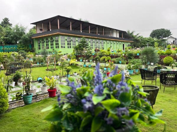 Chitralekha Boutique Resort - Dehradun