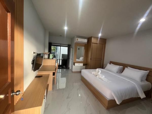 J2 Airport Mansion - Phuket district, Thailand