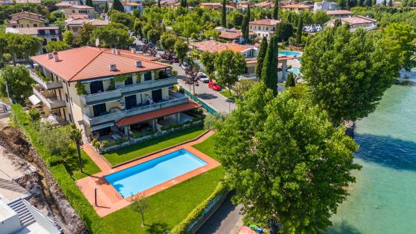Sirmione Sunrise Terrace - Italian Homing - Sirmione