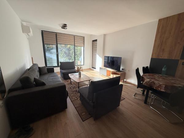 Nikol5 Deluxe - Bulgaria