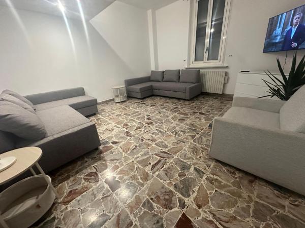 Kosta House - Saronno